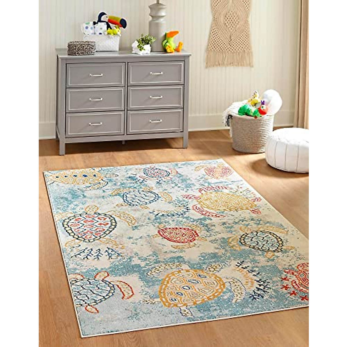 Unique Loom Positano Collection Coastal Modern Turtles Beige Area Rug (5' x 8')