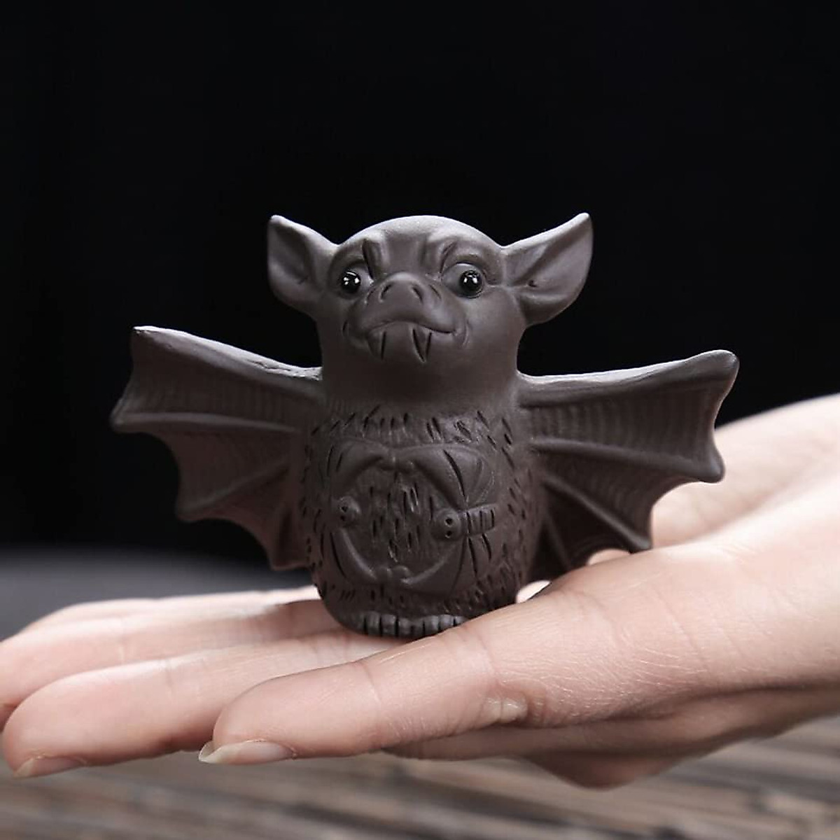 Ceramics Cute Bat Statue Sculpture Frgurine Tea Pet Gift for Home Office Room Desktop Display Decorative Decoration