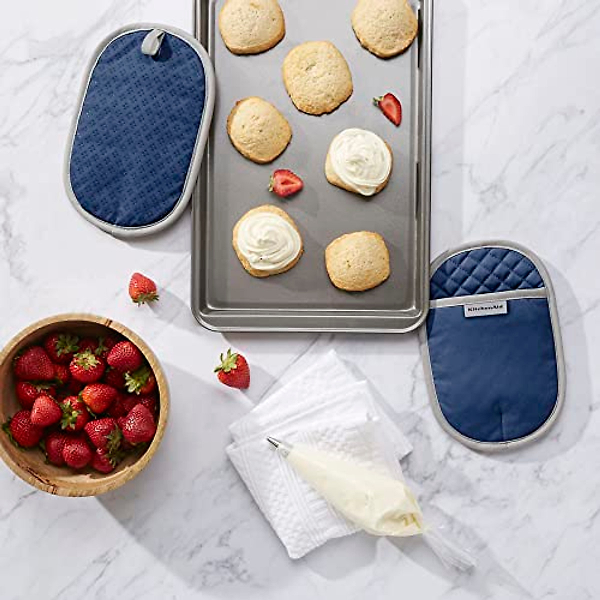 KitchenAid Asteroid Oval Pot Holder 2-Pack Set, Blue Willow, 6.5"x10"