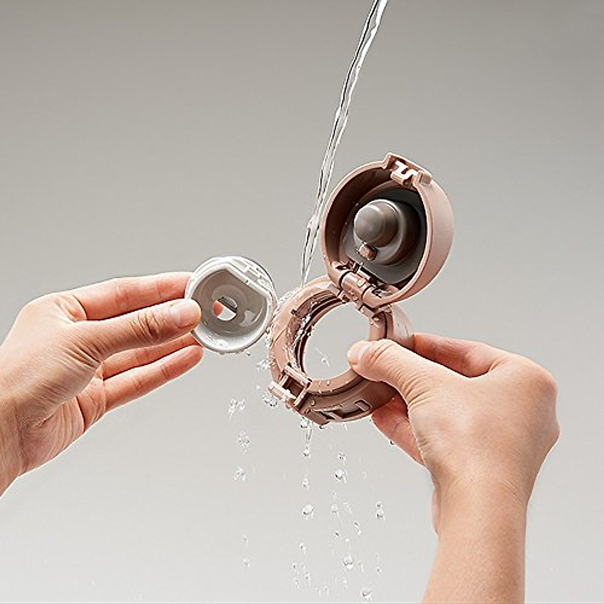 Zojirushi Plastic SM-KC48NM Stainless Mug, 16 0z, Rose Gold