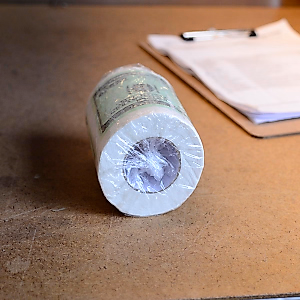 Treasure Gurus 100 One Hundred Dollar Bill Roll of Toilet Paper
