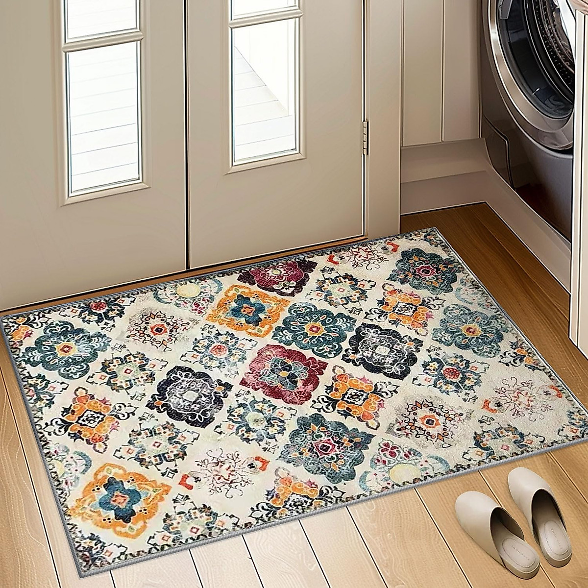 QQL 2'x3' Washable Indoor Entry Rug,Accent Door Mat Machine Soft Small Area Rug,Non-Slip Non-Shedding Faux Wool Vintage Design Boho Low Pile Throw Rugs