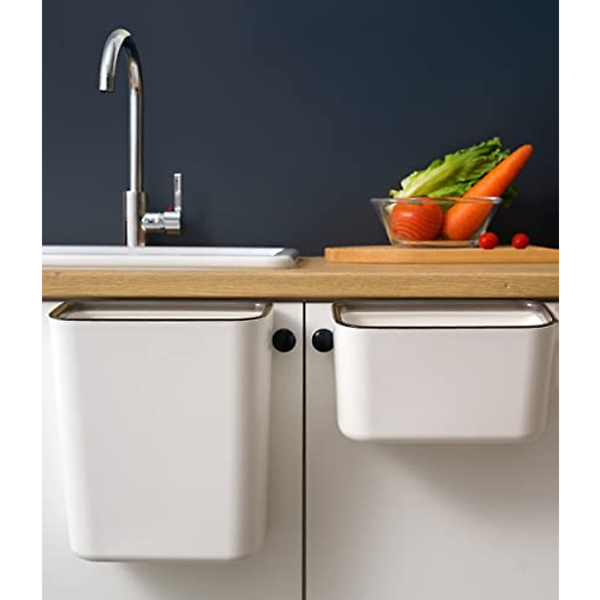 Hanging Trash Can for Kitchen Cabinet Door, Wall Mounted Garbage Bin for Bedroom Bathroom RV (2.2 Gallon/ 8.4L)