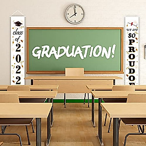 Congratulations on 2022 Graduation Banner Decoration, 2022 Graduation Porch Logo, Graduation Party Supplies, Graduation Slogan