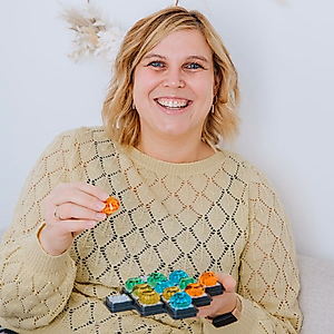 SmartGames Diamond Quest Deduction Game with 80 Challenges for Ages 10 - Adult