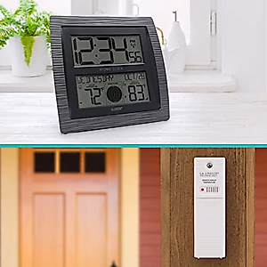 La Crosse Technology BBB86118-INT Curved Atomic Digital Clock with Moon Phase & Temperature