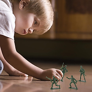 ArtCreativity Little Green Army Men Toy Soldiers, Bulk Pack of 144 Military Toys Figurines, Plastic Army Guys Playset, Action Figures in Assorted Poses, Fun Gift and Party Favors for Boys and Girls