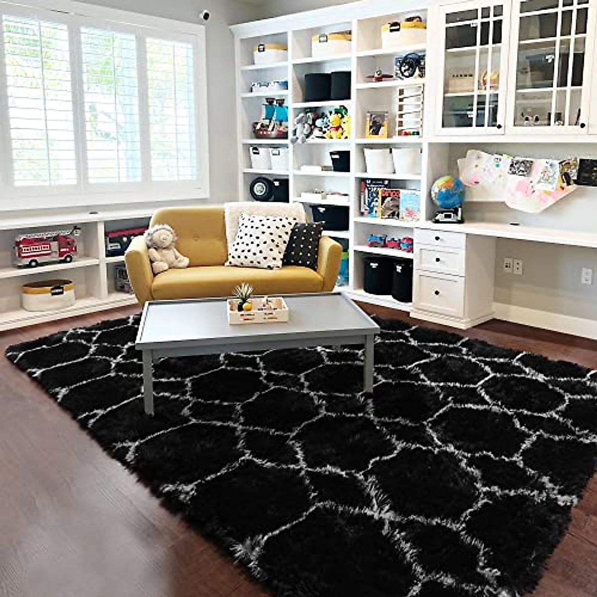 BSTLUV Soft Fuzzy Rugs for Living Room,Bedroom,6x9 Rug,Big Shag Furry Carpet,Black and White Rug,Fluffy Plush Area Rug,Large Cool Modern Rugs for Apartment,Classroom,Home Office,Men,Boys Room Decor