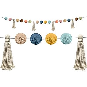 Teacher Created Resources Everyone is Welcome Pom-Poms and Tassels Garland (TCR7157)