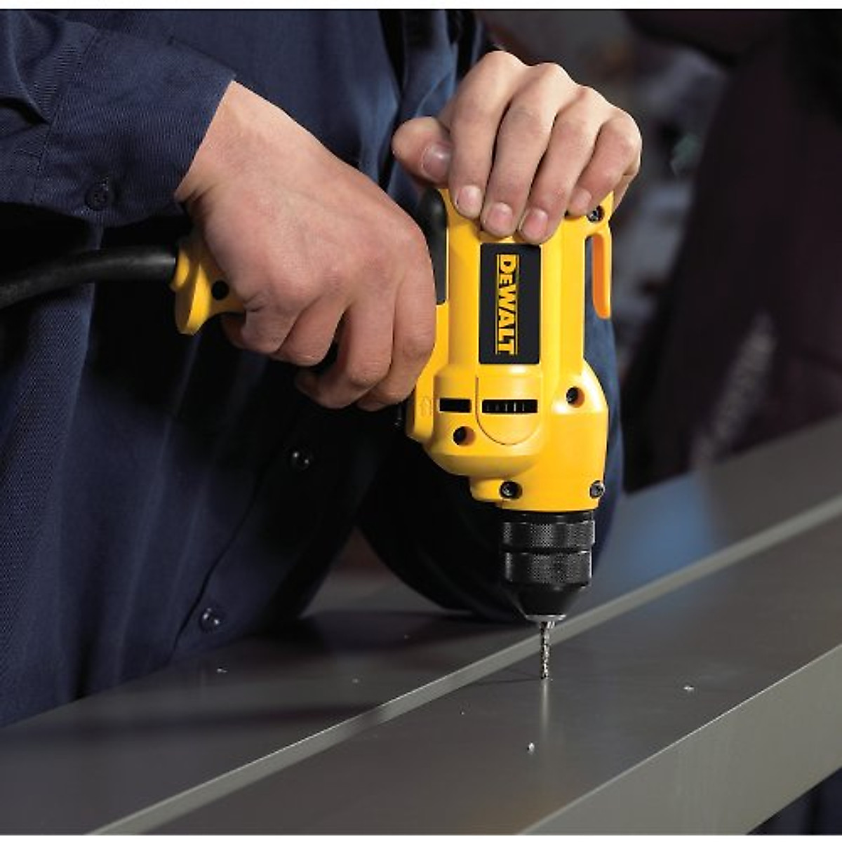 DEWALT Drill, 8.0-Amp, 3/8-Inch, heavyduty Variable Speed Trigger, Mid-Handle Grip for Comfort, Corded (DWD115K ),Yellow
