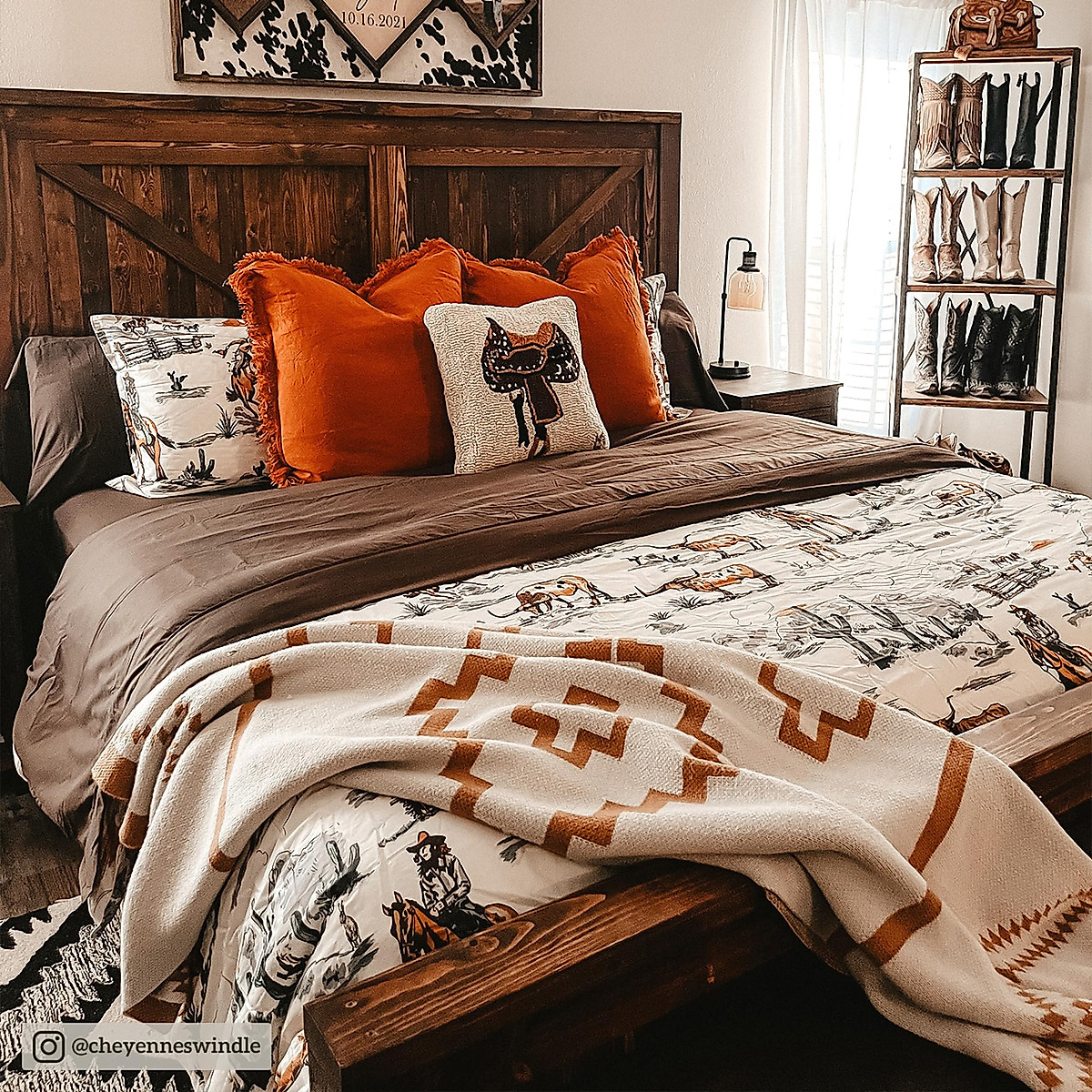 Paseo Road by HiEnd Accents Ranch Life Western Bedding 3 Piece Queen Duvet Cover Set, Cotton Cowboy Longhorn Horse Print Western Bed Set, Rustic Southwestern Comforter Cover Set with Pillow Shams