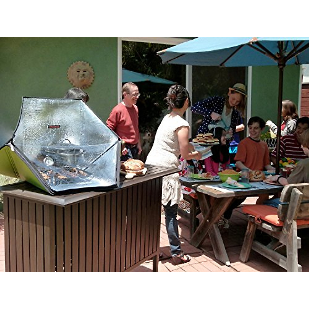 Sunflair Portable Solar Oven Deluxe with Complete Cookware, Dehydrating Racks, and Thermometer - Great for Camping, Outdoor Activities