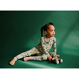 Jade&Kai Bamboo Footie Pajamas | Naptime n' Noodles | Soft and Stretchy | Gentle on Skin | Zipper Closure | Multiple Sizes (0-3mo)