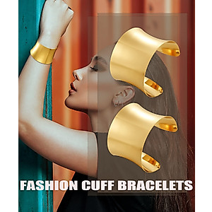 BOMAIL 2 Pcs Cuff Bangle Bracelet Set for Women Open Wide Wire Bracelets Gold Wrist Cuff Wrap Bracelet Adjustable