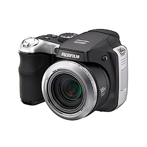 Fujifilm Finepix S8000fd 8MP Digital Camera with 18x Optical Image Stabilization