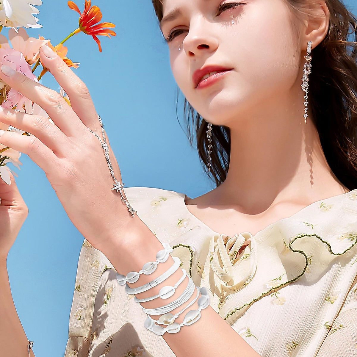 PIPITREE 12Pcs Beach Surfer Wave Bracelets for women, Adjustable Handmade Waterproof Braided String Beaded Anklets Starfish Shell Ankle Bracelet for Women Boho Summer White Bracelet Set