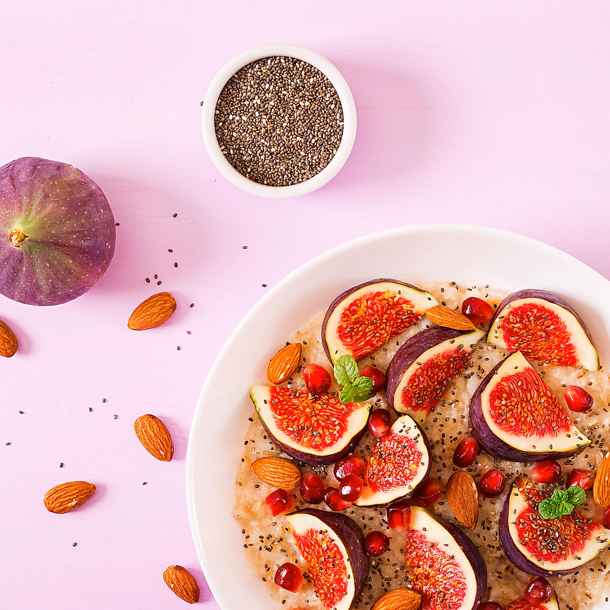 Elan Organic Chia Seeds, 8.8 oz, Natural Raw Black Chia Seeds, Plant-Based, Non-GMO, Vegan, Gluten-Free, Kosher, Gels Easily, Superfood