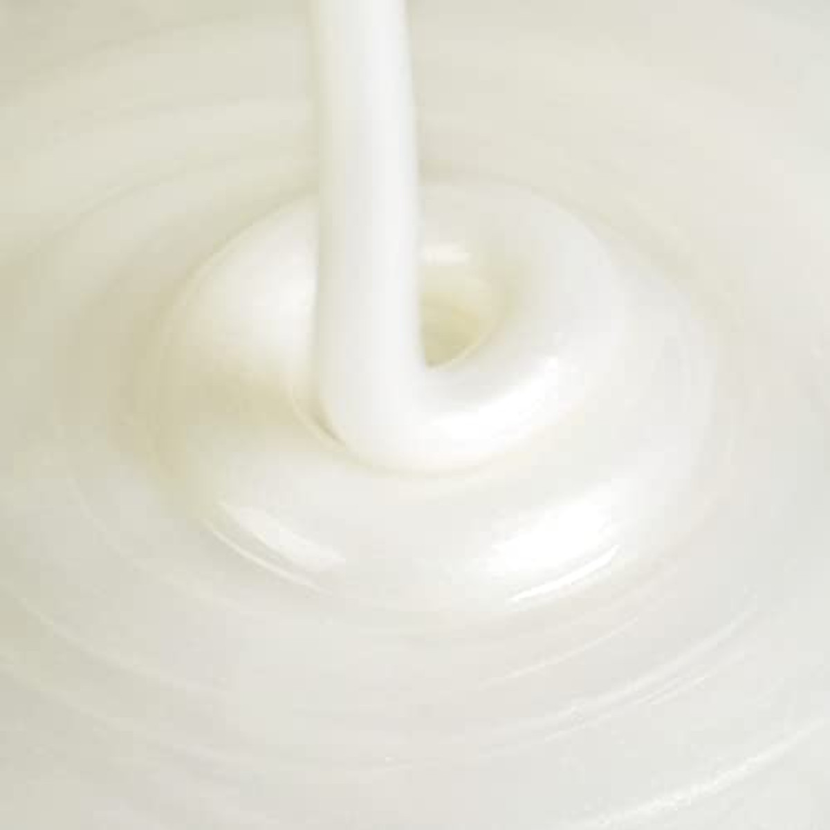 Dove Moisturizing Shampoo with Pump for Dry Hair Daily Moisture with Bio-Nourish Complex for Manageable and Silky Hair 25.4 oz