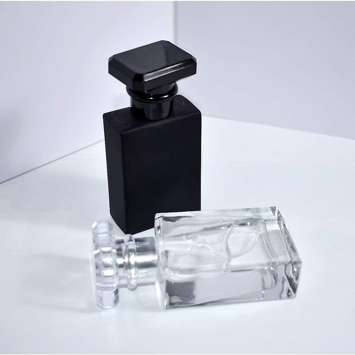 4 Pack-30ML +10ML Flint Glass Refillable Perfume Bottle, Square Portable Cologne Atomizer Empty Bottle with Spray Applicator For Travel (Transparent and Black)