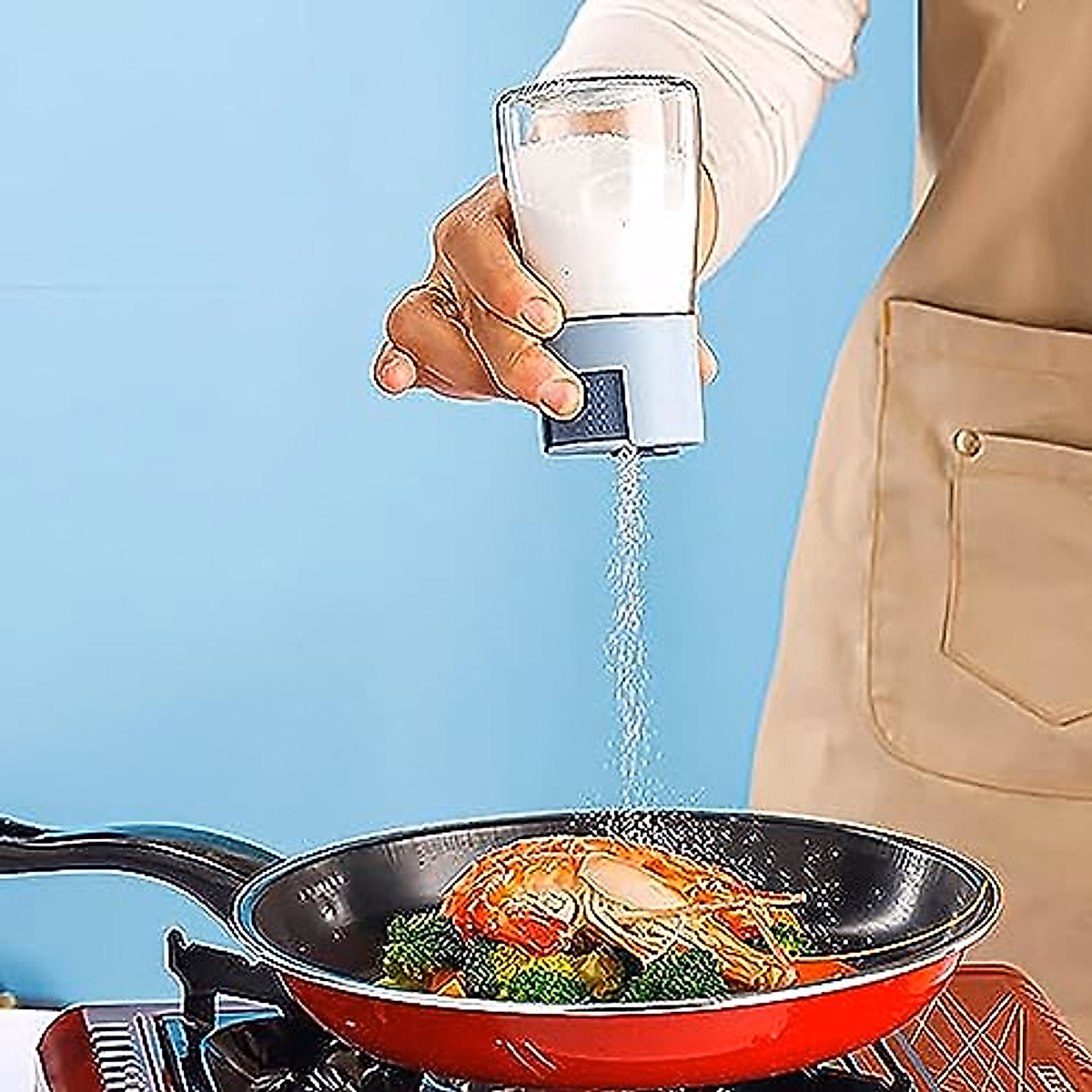 Salt and Pepper Shakers Precise Quantitative Push Type, metering Seasoning Dispenser, metered Salt Dispenser, 0.5g Salt Dispenser, Moisture Proof Salt and Pepper Shakers (1pcs*light green)