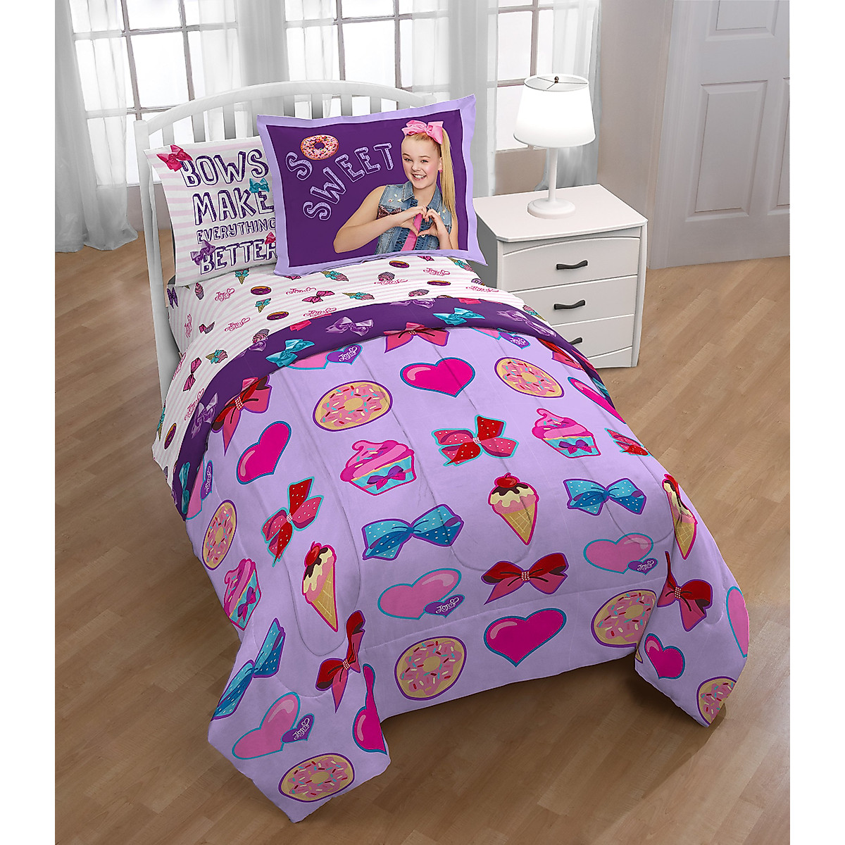 Nickelodeon JoJo Siwa Sweet Life Pink/White 4 Piece Full Sheet Set