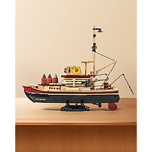 DAHONPA Fishing Boat Shark Ship (592 PCS), City Marine Theme Model Kit with 3 Figures, Educational Toy Gift for Kid and Adult.