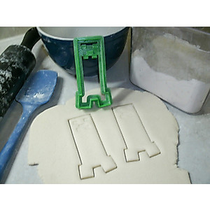 INSPIRED BY CREEPER MONSTER SCOPE BLOCK ADVENTURE VIDEO GAME COOKIE CUTTER MADE IN USA PR519