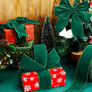 Yungyan Velvet Ribbons with Gold Edge Felt Ribbon Gift Bow Wrapping Ribbon Waterproof for Handmade, Home Decor, Gift Wrapping, Wreath DIY Crafts, Christmas Tree(Green,2.5 Inch X 60 Yards)