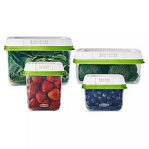 Rubbermaid FreshWorks Produce Saver, Medium and Large Storage Containers, With Lids, 8-Piece Set