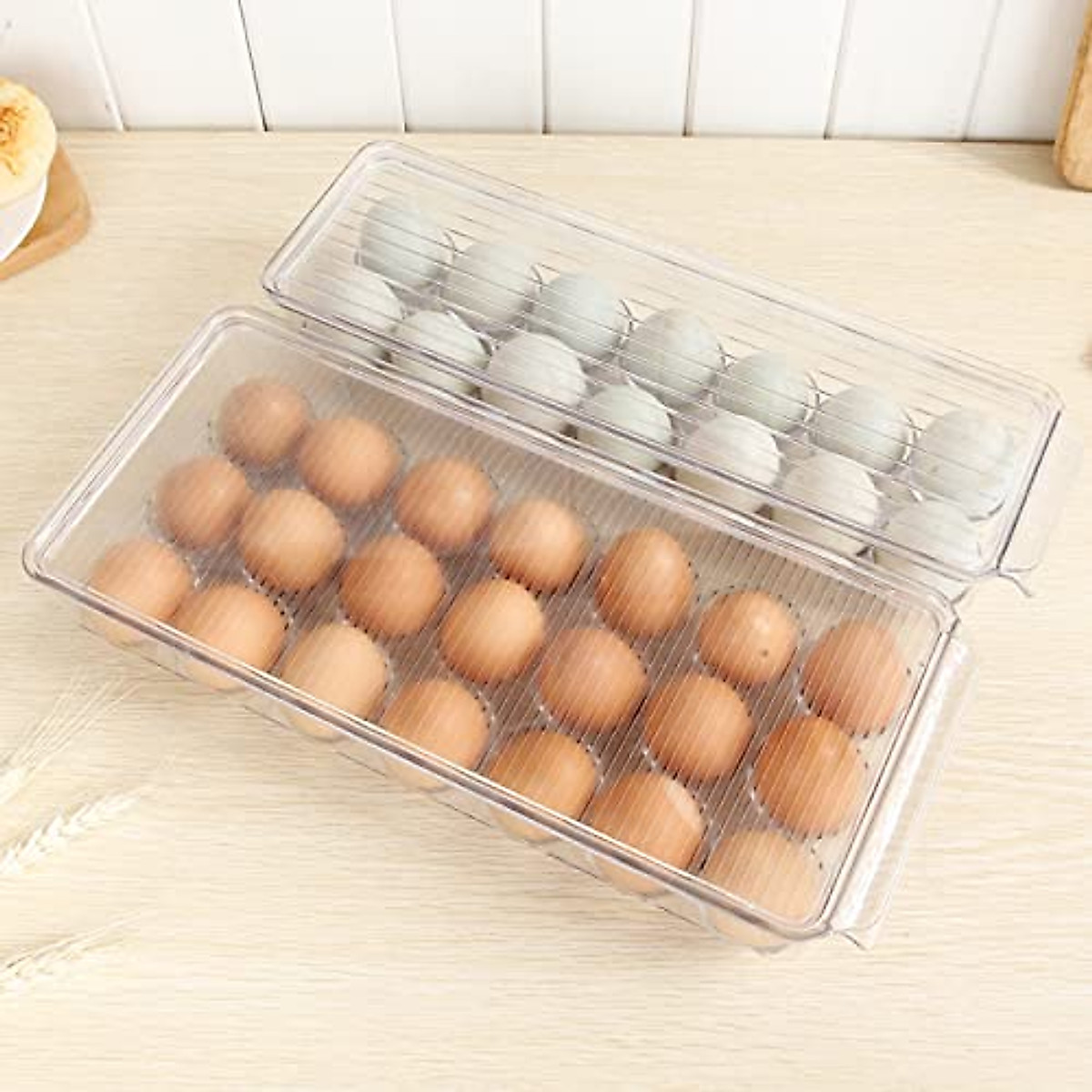 BELWAD 2 Pack Clear Food Grade PET Egg Holder with Lids & Handle,Large Capacity Stackable Fridge Egg Organizer Bin,Fits 14/21 Eggs,Transparent