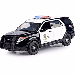 2015 Police Interceptor Utility Black and White LAPD (Los Angeles Police Department) 1/43 Diecast Model Car by Motormax 79493