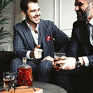 Whiskey Decanter Set With 2 Glasses, Transparent Creative Flask Carefe, Whiskey Carafe for Wine, Scotch, Bourbon, Vodka, Liquor - 750ml Birthday Gift for Men(Extra Large)