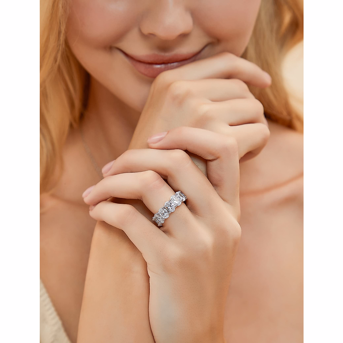 EAMTI Wedding Bands for Women Oval Cut Stackable CZ Cubic Zirconia Engagement Rings Eternity Band Rings Size 7