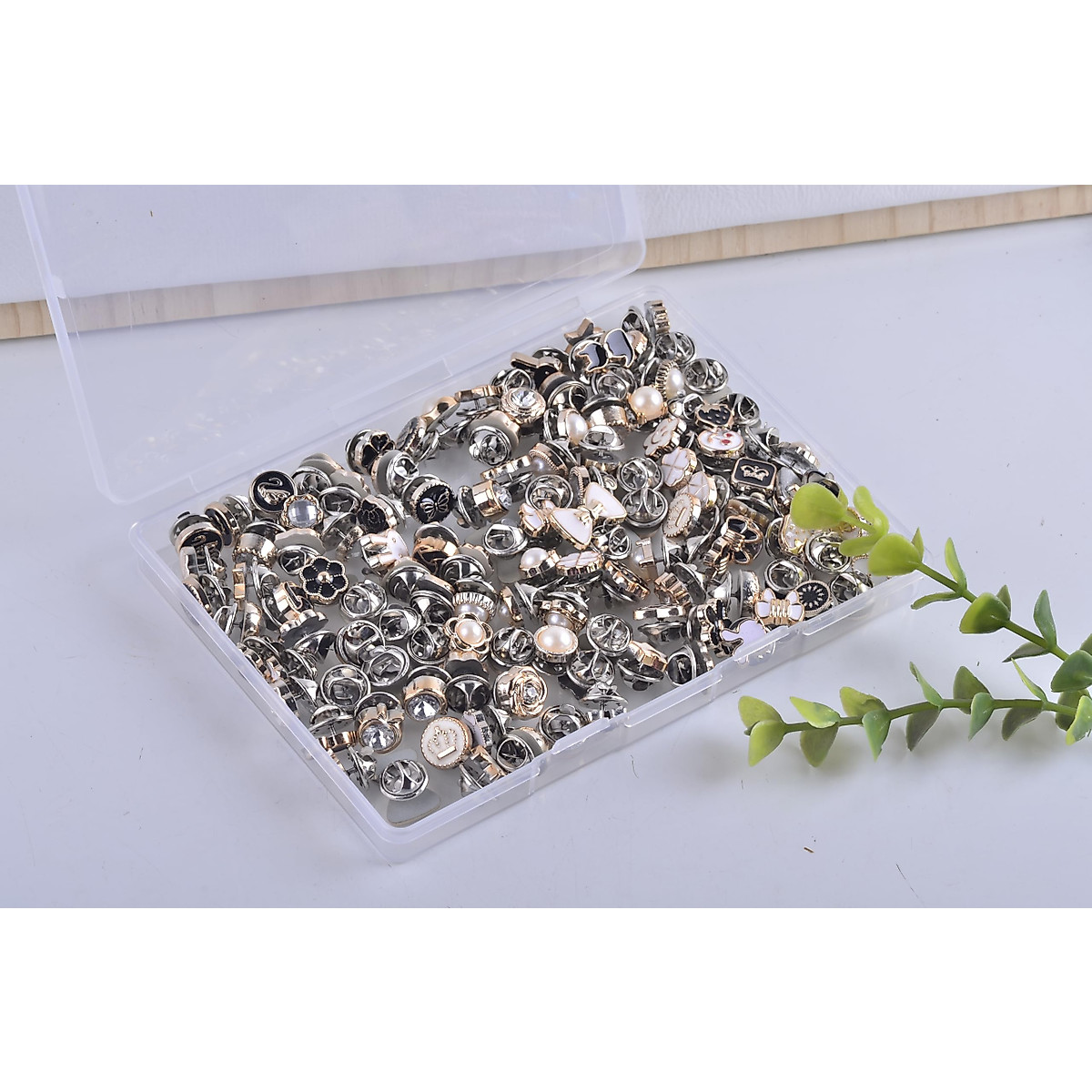 Charms for Socks 120pcs Random Pearl Brooch Buttons Rhinestone Brooch Pins Button Covers for Women Junk Sock Jewelry Charms Pins for Shoes Sneakers Sambas Shirt Hat Clothing Decorative Safety Button