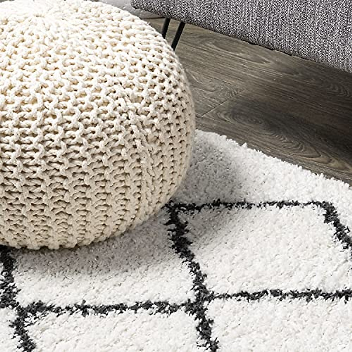 JONATHAN Y MOH410A-8 Cami Moroccan Style Diamond Shag Indoor Area-Rug Bohemian Contemporary Geometric Easy-Cleaning Bedroom Kitchen Living Room Non Shedding, 8 X 10, White/Black