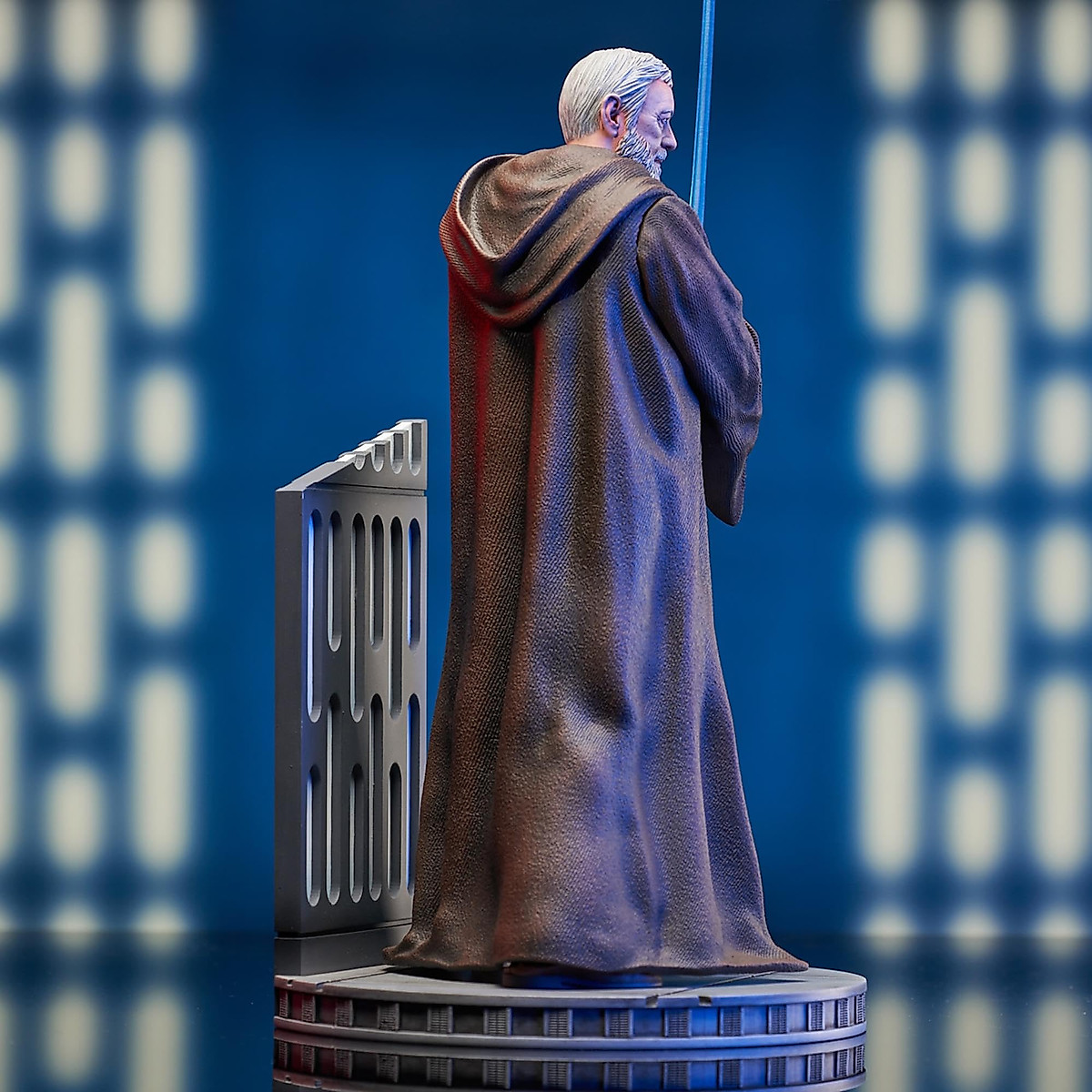 Diamond Select Toys Star Wars Milestones: A New Hope: Ben Kenobi 1:6 Scale Statue, Multicolor 12 inches