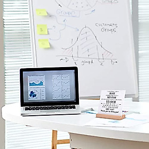 BaubleDazz Boss Gifts for Men, Women, Going Away Gifts for Boss, Boss Appreciation Gifts, Desk Plaque with Solid Wood Stand, Thank You Gift for Boss, Boss Lady, Mentor, Leader