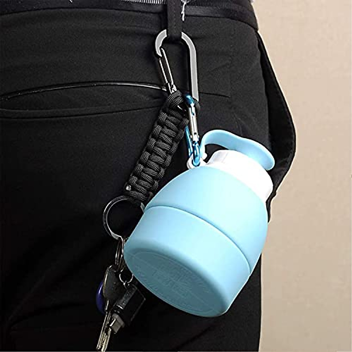 BRAVESHINE Keychain Hook with Paracord Strap 2 Pack Black Metal Key Ring Carabiner Hanger Para Cord D Locking Keyring Clip for Keys, Backpack, Boys, Girls, Men, Women, Camping, Hiking, Travailing