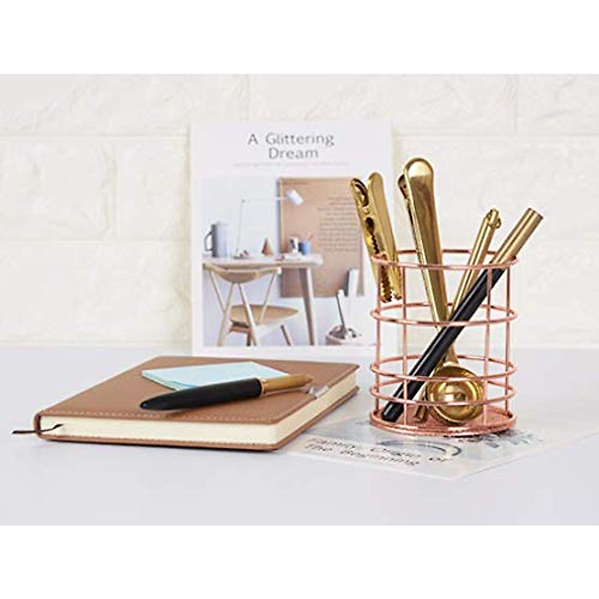 Rose Gold Pencil Holder Wire Metal Desktop Pen Cup Pot Decorative Round Marker Pens Container Basket Multi-Functional Desk Stationery Storage Box Home Office School Supplies