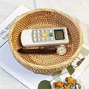 Small Round Keys Storage Basket for Entryway Table Tabletop Wicker Catchall Organizer Woven Basket for Keys Wallet Remote Control Cards Crackers Fruit Candy Serving Basket