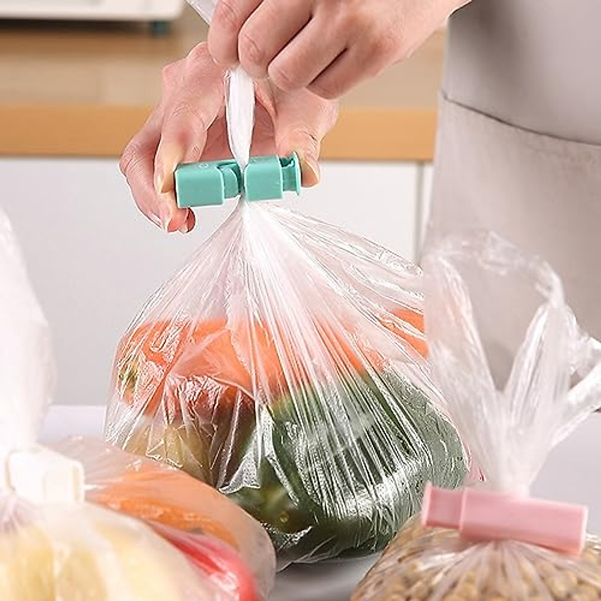 Bag Clips, 16pcs Food Clips Bread Bag Clips for Food Storage, Squeeze and Lock Bag Closure Clips Chip Clips, Snack Clips