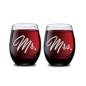 GSM Brands Mr and Mrs Stemless Wine Glasses for Bride and Groom Wedding Celebration (Set of 2), Made of Unbreakable Tritan Plastic and Dishwasher Safe - 16 Ounces