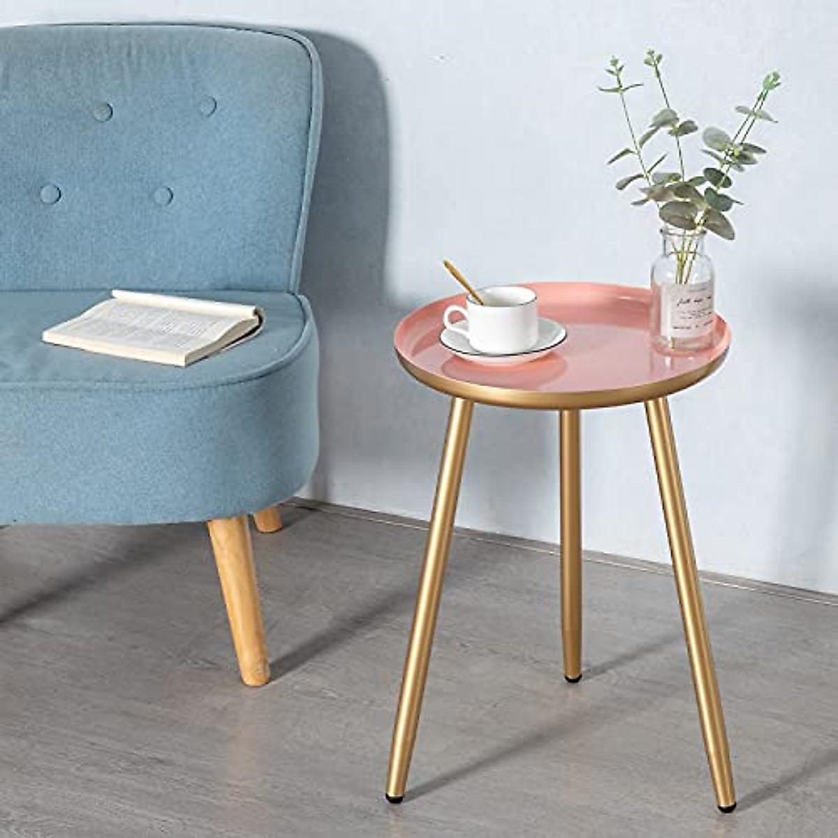 HollyHOME Accent Round Metal End Table with 3 Legs, 15.35"(D) x19.69(H), Indoor&Outdoor Tripod Stand Coffee Side Table, Weather Resistant Tea Table for Living Room, Balcony, Patio, Garden, Gold&Pink