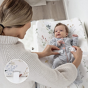 Pobibaby - 2 Pack Premium Changing Pad Cover - Ultra-Soft Jersey Knit, Stylish Floral Pattern, Safe and Snug for Baby (Wildflower)