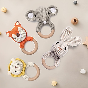 Youuys Wooden Baby Rattle Toys, Easter Bunny Rattle for Baby Crochet Bunny Rattle Toy Natural Wood, Shaker Rattle for Hand Grips, Boy Girl First Rattle Gift, Newborn Gifts (Bunny)