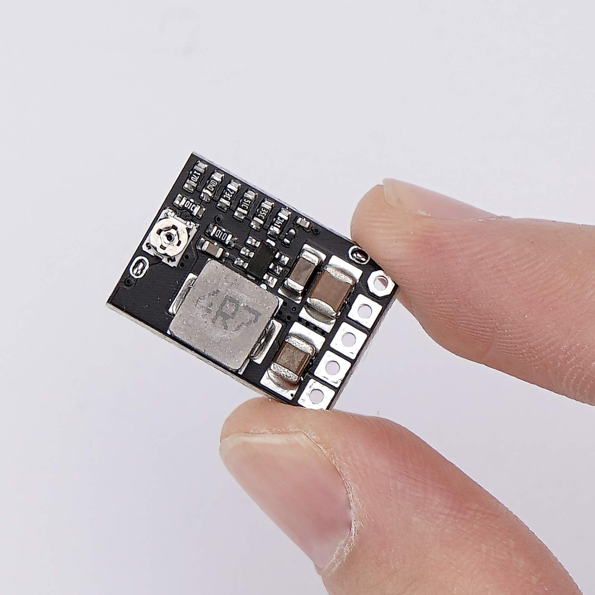 DROK DC Buck Converter, 6pcs Mini Voltage Regulator DC 4.5-20V 12V 9V Step Down to 5V Reducer Board 3A 10W Fixed Adjustable Volt Output Step-Down Transformer Power Supply Stabilizer Module