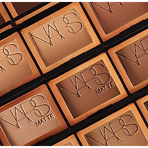 NARS Bronzing Powder - Laguna (diffused brown with golden shimmer)