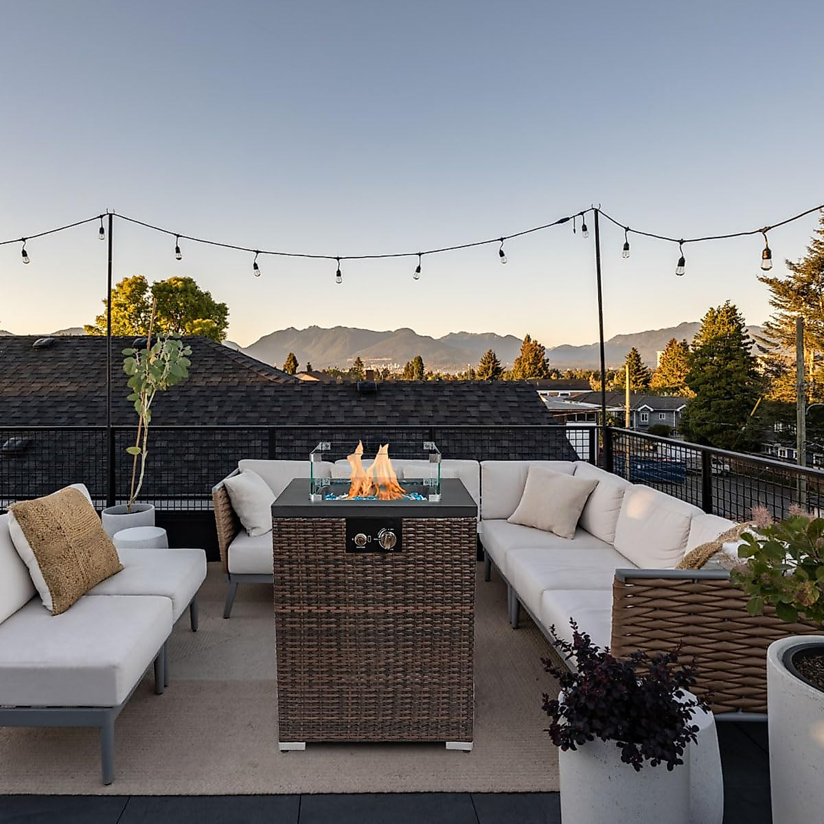 Senjoys 22in Outdoor Propane Gas Fire Pit Table, 40,000 BTU Auto-Ignition Gas Firepit with Glass Wind Guard, Painted Steel Tabletop, Mixed Color Glass Rocks, Brown PE Rattan