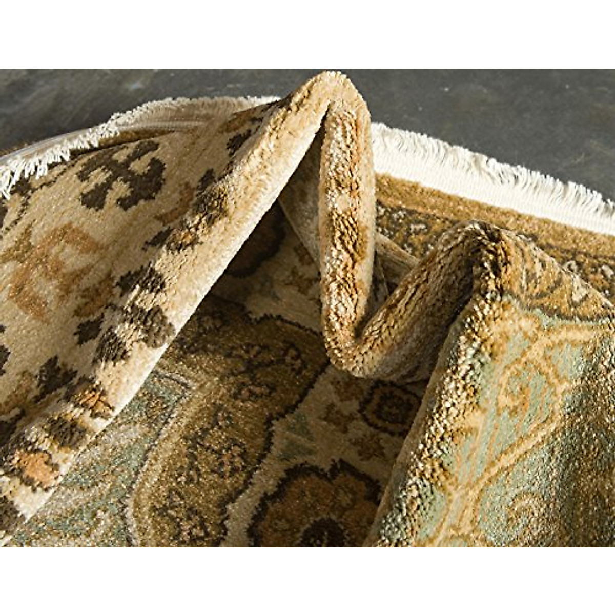 Unique Loom Palace Collection Area Rug - Saray (5' 1" x 8' Rectangle, Cream/ Light Brown)