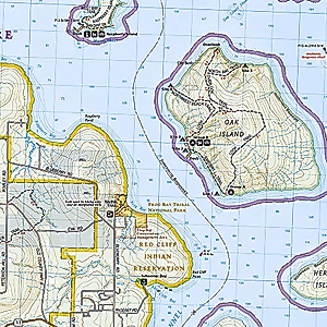 Apostle Islands National Lakeshore Map (National Geographic Trails Illustrated Map, 235)
